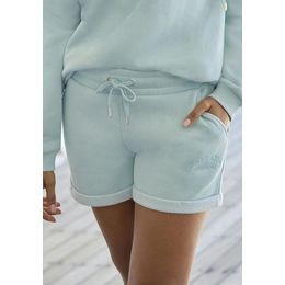 Lascana Relaxshorts gr&uuml;n Gr. 32/34 f&uuml;r Damen. Mit Logostickerei, Logoschriftzug. Bequem. Nachhaltig.
