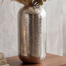 Pharao24.de Vase Zylindervase in Silberfarben aus Aluminium