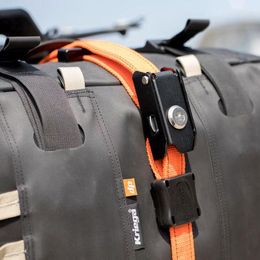 Kriega Steelcore, Spanngurt abschlie&szlig;bar