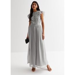 Maxikleid mit silbernen Verzierungen