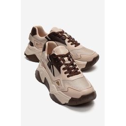 Pleur Fashion Sneaker