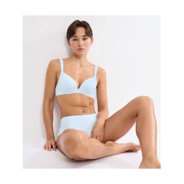 Triumph B&uuml;gel-BH "Body Make-Up Illusion" in Hellblau - 62% | Gr&ouml;&szlig;e 85C | Damen-bhs