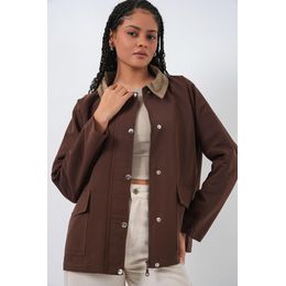 Gabardine-Jacke mit Knopfschluss und Taschen