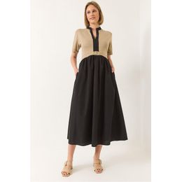 G&uuml;rtelter V-Ausschnitt Midi A-Linien Kleid