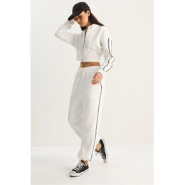 Zweiteiliger Jogginganzug mit Bindungsdetails