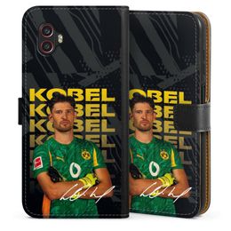 DeinDesign Galaxy XCover 6 Pro Handy Klapph&uuml;lle Handyh&uuml;lle aus Kunst Leder schwarz Flip Case Bvb Gregor Kobel Borussia Dortmund Sideflip mit langer Lasche