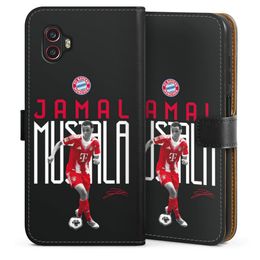 DeinDesign Galaxy XCover 6 Pro Handy Klapph&uuml;lle Handyh&uuml;lle aus Kunst Leder schwarz Flip Case Fc Bayern M&uuml;nchen Jamal Musiala Official Licensed Product Sideflip 