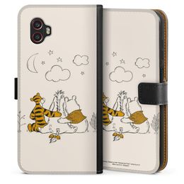 DeinDesign Galaxy XCover 6 Pro Handy Klapph&uuml;lle Handyh&uuml;lle aus Kunst Leder schwarz Flip Case Winnie The Pooh Official Licensed Product Disney Sideflip mit langer