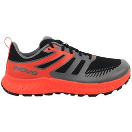 inov-8 Trailfly Herren Schwarze/Feurige Rote Laufschuhe (Breite Passform)