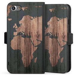 DeinDesign iPhone SE (2020) Handy Klapph&uuml;lle Handyh&uuml;lle aus Kunst Leder schwarz Flip Case World Map Map Wooden Look Sideflip mit Lasche
