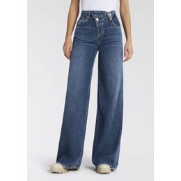 Herrlicher Damen 5-Pocket-Jeans "M&auml;ze Flared Denim Light"worn, Gr. 32, Denim/Jeans, Obermaterial: 50% Baumwolle, 40% Lyocell, 10% Modal, Jeans, mit