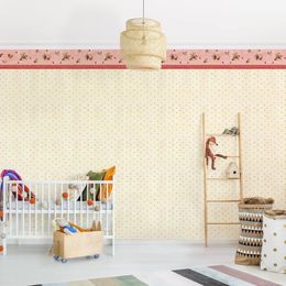 Bilderwelten Fototapete Vliestapete Illustration Aquarell einzigartig - Erdbeerinchen Erdbeerfee - Erdbeermuster - Deko Kinderzimmer Baby M&auml;dchen Jungen