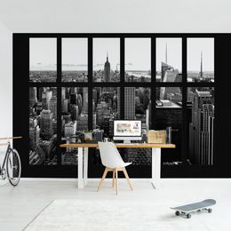 Bilderwelten Tapete - Fototapete New York - Fenster Manhattan Skyline schwarz-weiss - New York Skyline - Wandtapete Schlafzimmer Wohnzimmer