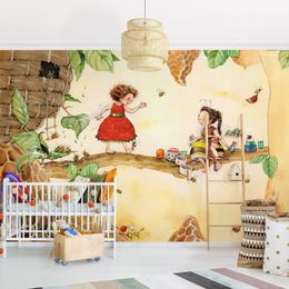 Bilderwelten Fototapete Vliestapete Illustration Aquarell einzigartig - Erdbeerinchen Erdbeerfee - Bei der Bienenfee - Deko Kinderzimmer Baby M&auml;dchen Jungen