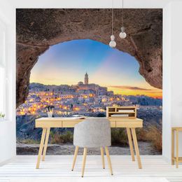 Bilderwelten Fototapete Natur Motiv Steinoptik braun - Ausblick auf Matera im Sonnenuntergang - Italien Wohnzimmer Schlafzimmer