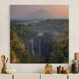 Akustikbild Tumpak Sewu Wasserfall Indonesien