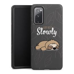 DeinDesign Galaxy S20 FE 5G Handy Panzer Handyh&uuml;lle robuste Outdoor H&uuml;lle Schutzh&uuml;lle gl&auml;nzend Sayings Sloth Lazy Sunday Tough Case