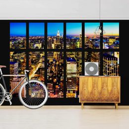 Bilderwelten Tapete - Fototapete New York - Fensterblick Manhattan Skyline bei Nacht - New York - Schlafzimmer Wohnzimmer modern - auch selbstklebend