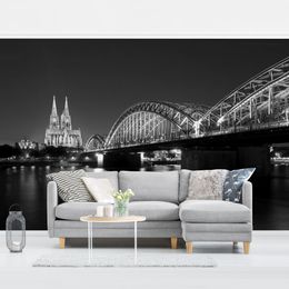 Bilderwelten Tapete - Fototapete Skyline - K&ouml;ln bei Nacht II - Wandtapete Schlafzimmer Wohnzimmer modern - auch kleisterfrei