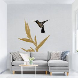 Bilderwelten Fototapete Tiere Tropisch Wandtapete gold - Kolibri und tropische goldene Bl&uuml;te II - Pflanzen Wohnzimmer Schlafzimmer