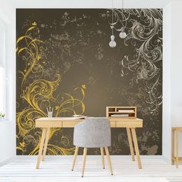 Bilderwelten Mustertapete Schn&ouml;rkel in Gold und Silber