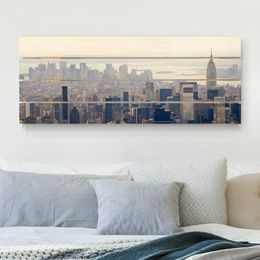 Holzbild Plankenoptik Der Morgen in New York - Wandbilder aus Holz Palettenoptik Skyline Stadt Wohnzimmer Schlafzimmer Bad Badezimmer K&uuml;che Flur