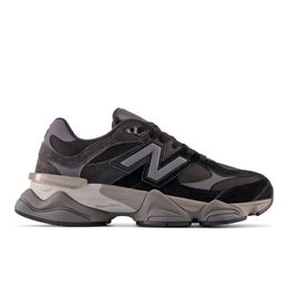 New Balance Sneaker '9060' Herren Gr&ouml;&szlig;e 35 grau / dunkelgrau / rot / schwarz