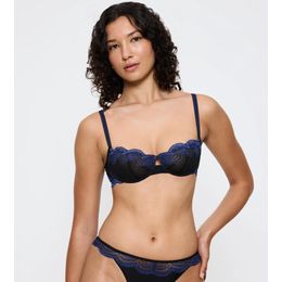 Triumph Damen Balconette-BH "Comfort Glam", Gr. 70, schwarz, Spitze, Obermaterial: 81% Polyamid, 11% Polyester, 8% Elasthan, BHs, Komfort-B&uuml;gel,