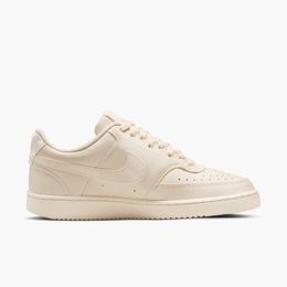 Nike Sportswear Damen Sneaker "Court Vision Low SE", Gr. 38,5chalk, chalk, summit wei&szlig;, Synthetik, Schuhe, Design auf den Spuren des Air Force 1