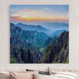 Bilderwelten Akustikbild Sonnenaufgang &uuml;ber dem Huangshan Gebirge