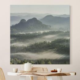 Bilderwelten Akustikbild S&auml;chsische Schweiz Waldlandschaft im Morgennebel