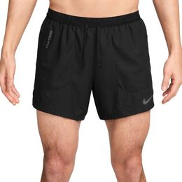 Nike Stride Aero-Fit 5-Inch Shorts Bekleidung Herren schwarz S