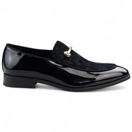Elegante schwarze Slipper f&uuml;r Herren mit Lederfutter und Samt-Schlupfschuhen