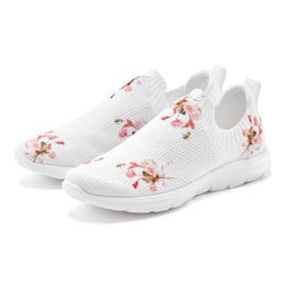 Lascana Damen Sneaker "Slip-On-Sneaker, Slipper, Textilschuh, Freizeitschuh", Gr. 39, wei&szlig;, Obermaterial: 100% Textilmaterial. Decksohle: 100%