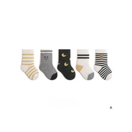 MUNADUNA 5er-Pack Kindersocken mit Mondb&auml;r-Motiv in Rauchgrau | Gr.: 17-18