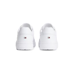 Tommy Hilfiger Herren Sneaker "TH BASKET CORE LEATHER", Gr. 43, wei&szlig;, Leder, Lederimitat, Schuhe, Halbschuh, Schn&uuml;rer mit Perforation am gepolsterten