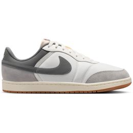 Nike Air Jordan Skyline Sneaker Herren - Gr&ouml;&szlig;e 44 1/2 - wei&szlig;