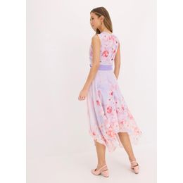 bonprix Damen Chiffonkleidhelllila gebl&uuml;mt, Gr. 50, Obermaterial: 100% Polyester. Futter: 100% Polyester, Kleider, &auml;rmelloses Design, ausgestellte