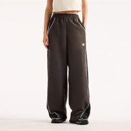 New Balance Damen Trainingshose "TRACKSIDE WOVEN PANT", schwarz, Gr. XL, Obermaterial: 100% Polyester, Hosen, f&uuml;r Erwachsene, mit bequemer Passform,