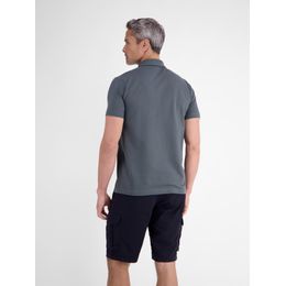 Lerros Herren Poloshirt "Poloshirt in weicher Seersucker-Qualit&auml;t mit Brusttasche"lava grau, Gr. L, 97% Baumwolle, 3% Elasthan, Shirts