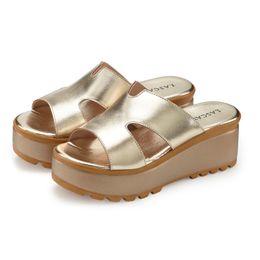 Lascana Damen Pantolette "Sandale, Sommerschuh, Mule, offener Schuh", Gr. 40, gold, Obermaterial: 100% Schafsleder. Decksohle: 100% Lederimitat.