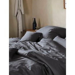 Irisette Bettw&auml;sche &raquo;Premium Satin Bettw&auml;sche Paris&laquo; 2 Stk. hochwertige Uni Premium Bettw&auml;sche mit Rei&szlig;verschluss, 100% Baumwolle grau Mako-Satin, Obermaterial