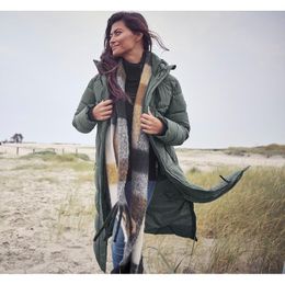 Laura Scott Damen Modeschal im trendigen Karo-Design in Maxi-L&auml;nge - in neuer Farbkombination braun Einheitsgr&ouml;&szlig;e
