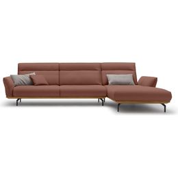 Creation BY ROLF BENZ Ecksofa &raquo;CR.460 Designsofa mit erstklassigem Sitzkomfort&laquo; Sockel in Nussbaum, Winkelf&uuml;&szlig;e in Umbragrau, Breite 338 cm braun 