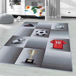 Ayyildiz Teppiche Kinderteppich &raquo;PLAY 2906&laquo; rechteckig 6 mm H&ouml;he robuster Kurzflor, Fussball, Kinderzimmer grau Polyamid B : 140cm 1 Stk., 6mm, L: 200cm