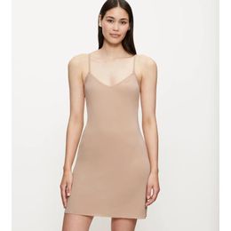 Triumph Damen Unterkleid &raquo;Body Make-Up T Dress 02&laquo; nahezu unsichtbar, tiefer V-Ausschnitt beige M, N-Gr