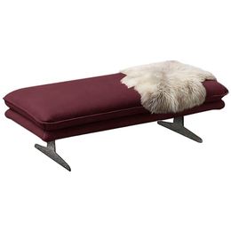 W.Schillig Polsterhocker F&uuml;&szlig;e in Chrom gl&auml;nzend rot Longlife Xtra-Leder Z69: Das feinnarbige, gedeckte Softleder Z69 besticht durch seine 