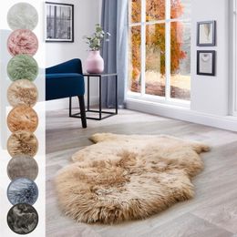 LUXOR living Fellteppich &raquo;Schaffell Namika&laquo; fellf&ouml;rmig 50 mm H&ouml;he echtes Lammfell, weich & flauschig, gro&szlig;e Farbauswahl, in 2 Gr&ouml;&szlig;en grau Lammfell B :
