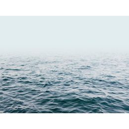 Livingwalls living walls Fototapete &raquo;The Wall&laquo; Meer Motiv naturalistisch glatt Fototapete Wasser Tapete Meer Tapeten Wohnzimmer modern Flur Design blau Vinyl, 