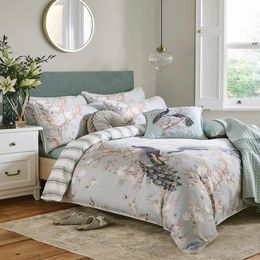 Laura Ashley Wendebettw&auml;sche &raquo;Belvedere&laquo; 3 tlg. mit floralem Munter, inkl.2 Kissenbez&uuml;ge blau Satin, Obermaterial: 100% Baumwolle B/L: 230cm x 220cm, 